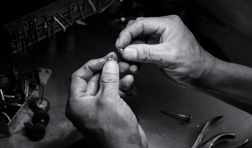 Vintage Interlocking Square Link Gold Necklace